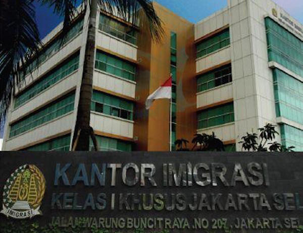 Imigrasi Jakarta Selatan Tangkap Model Seksi Asal Brasil dan Ukraina Begini Alasannya ...